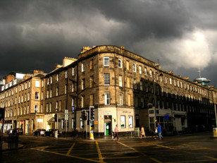 Seven must-know Edinburgh Festival tips no one tells you!