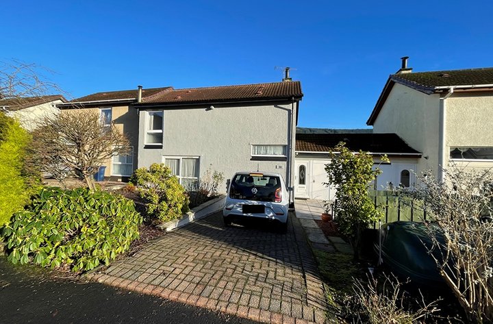 36 Sandhaven, Sandbank