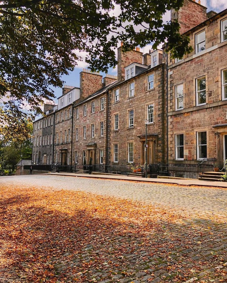 9 Photos That'll Make You Want To Spend Autumn in Edinburgh