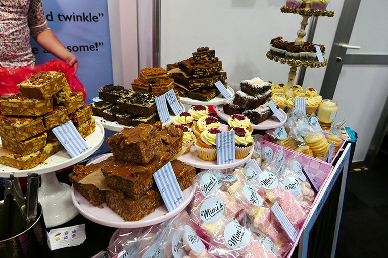 The Best Places for Cake in Edinburgh - Dickins