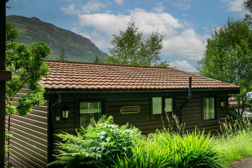 29 Whistlefield Lodges, Whistlefield - Waterside Property