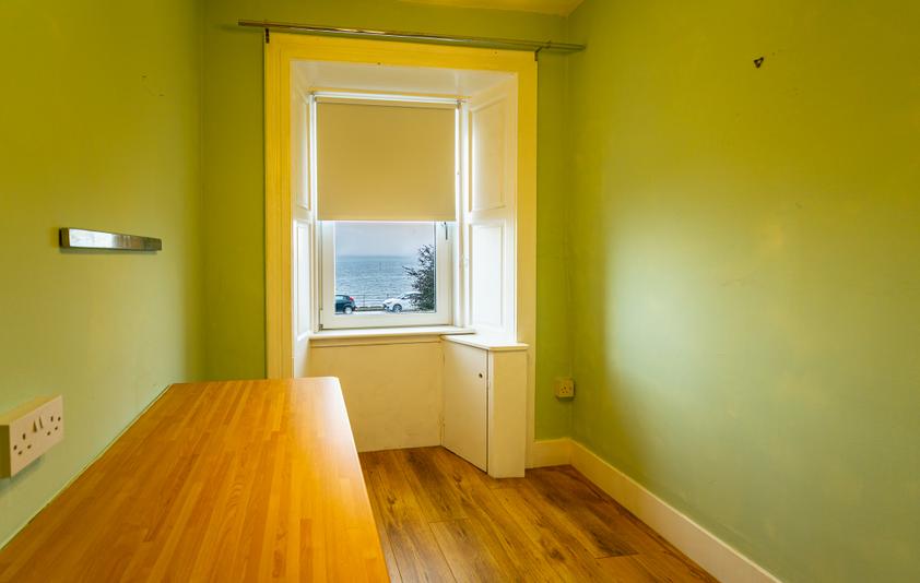 The Beeches, 43 Alexandra Parade - Waterside Property